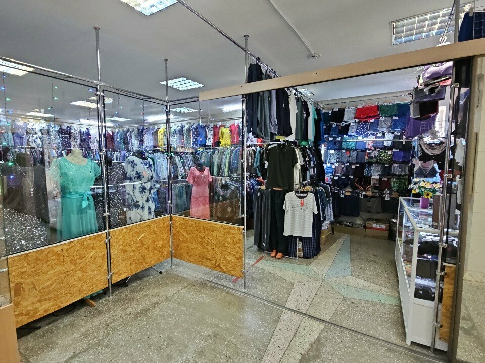 Giyim mağazası Magazin zhenskoy odezhdy, Krasnokamsk, foto