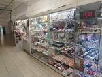 Bizhuteriya (ulitsa Koneva No:28А), bijuteriler  Omsk'tan