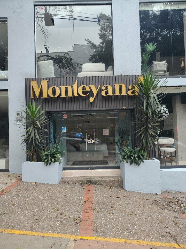 Mobilya mağazaları Monteyana, Medellin, foto