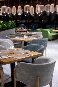 Horoshie Ludi Vnutri (Tamozhennaya doroga No:11к1с9), restoran  Sestroretsk'ten