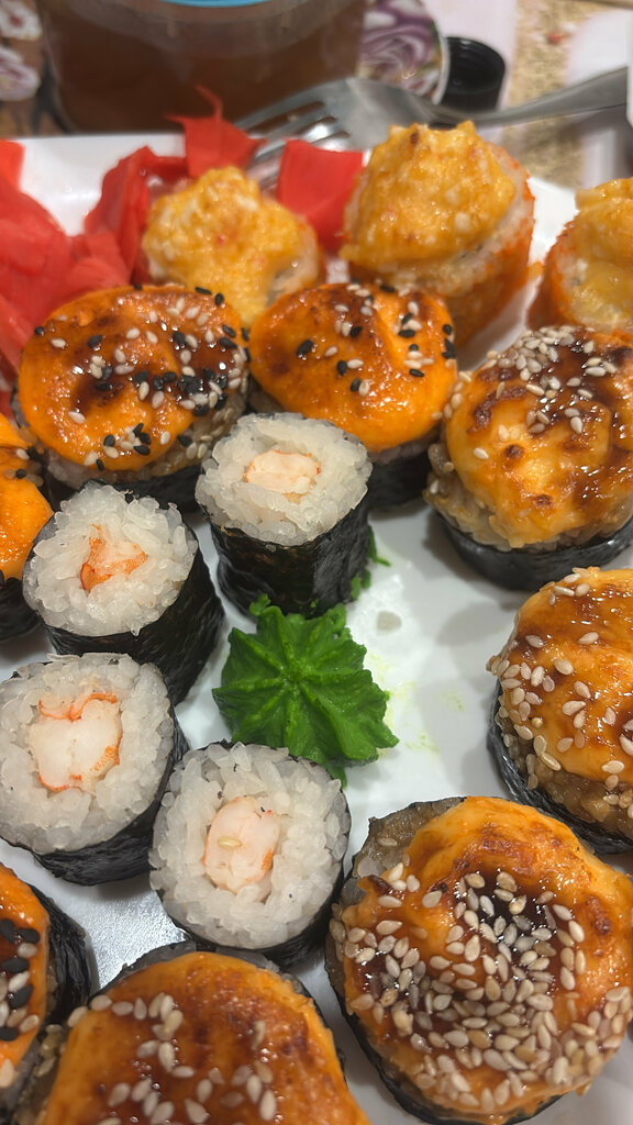 Suşi ve asya ürünleri Суши Wok, Voronej, foto