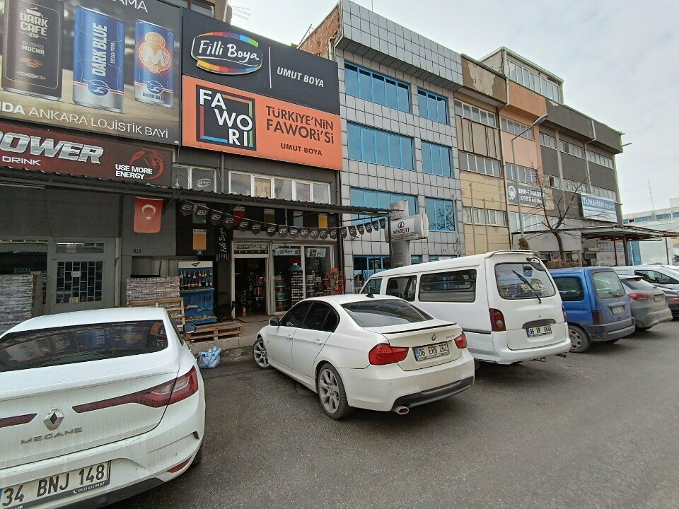Boya ve cila malzemeleri üretim ve satış yerleri Umut Boya, Ankara, foto