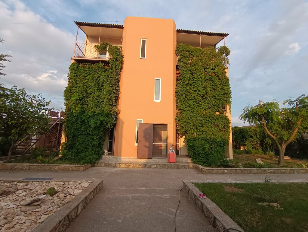 Otel Гостевой дом Катран, Kırım Cumhuriyeti, foto