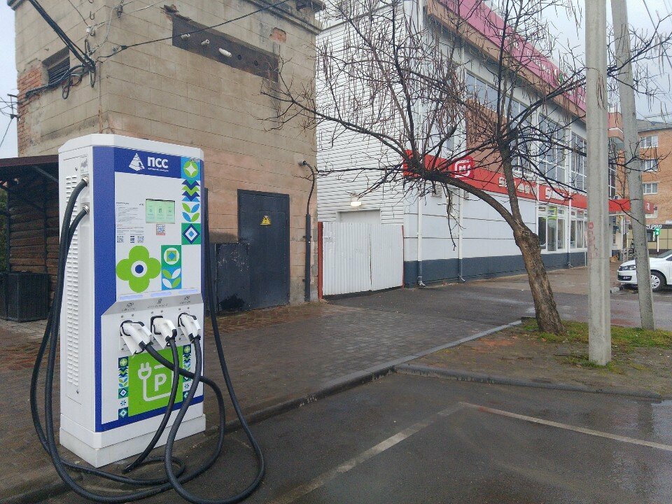 Elektrikli oto şarj istasyonları ПСС, Maykop, foto