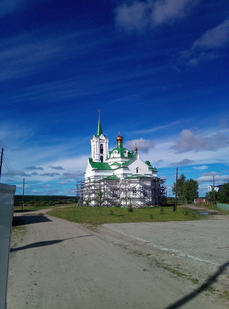 Ortodoks kiliseleri Tserkov Nikolaya Chudotvortsa V Sure, Arhangelskaya oblastı, foto