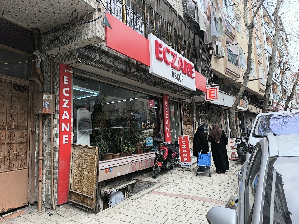 Eczaneler Üsküp Eczanesi, İstanbul, foto