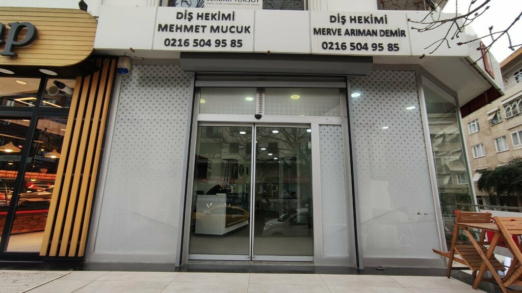 Özel ağız ve diş sağlığı klinikleri ve muayenehaneleri Diş Hekimi Mehmet Mucuk, İstanbul, foto