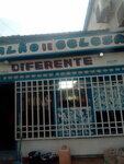 Salão de beleza (Luanda, Avenida Pedro de Castro Van Dúnem Loy), peruk, kaynak, çıtçıtlı kaynak saç üreticileri  Loanda'dan