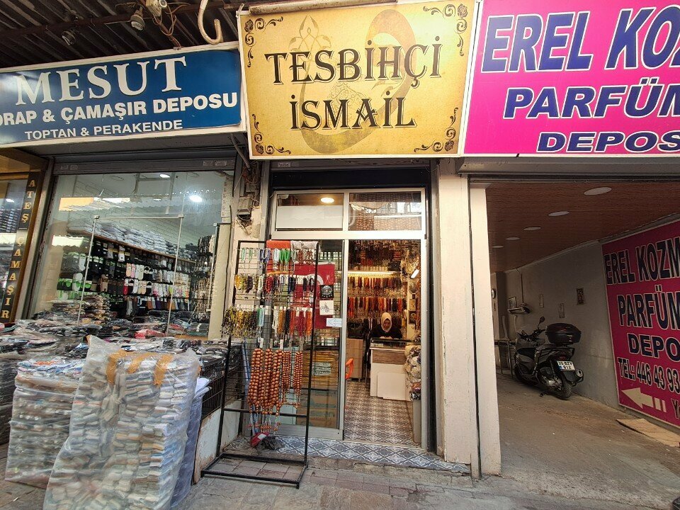 Dini ürünler Tesbihci İsmail, İzmir, foto