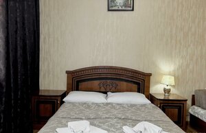 Mini-hotel Lenina 100 (Lenina Street No:100, Sochi), otel  Soçi'den