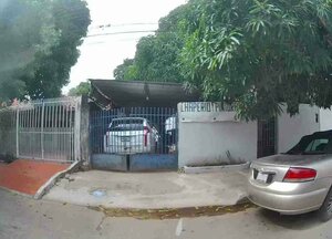 Autobox Service (Santa Cruz de la Sierra, Distrito Municipal 2, Subdistrito 39, A. Salvatierra), otomobil servisi  Santa‑Krus'tan