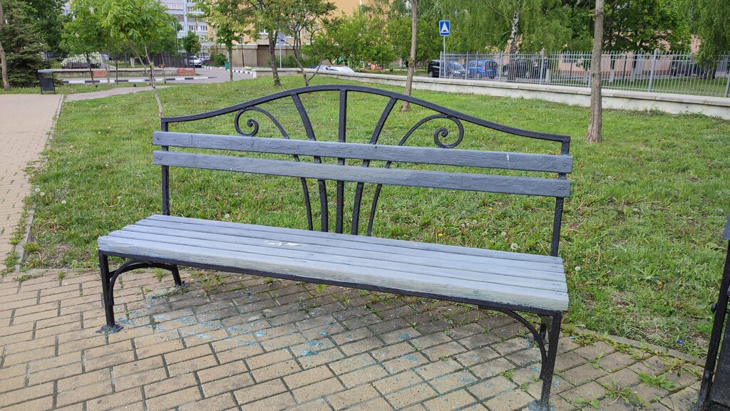 Bank Bench, Stariy Oskol, foto