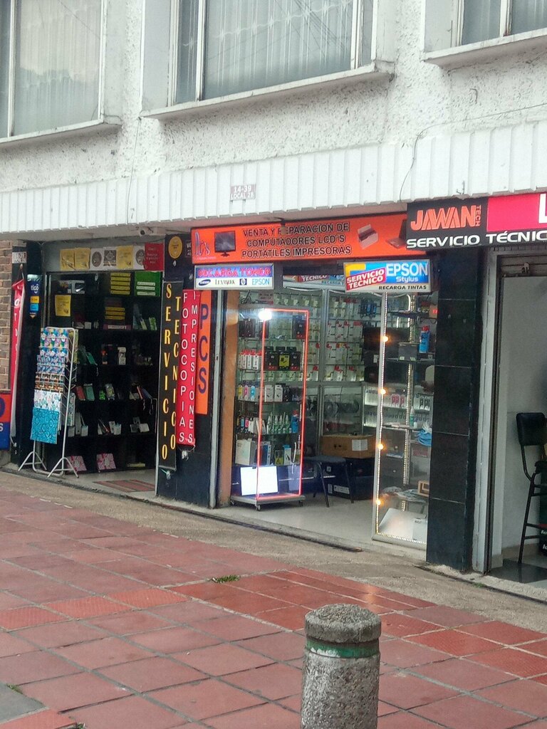 Bilgisayar teknik servisleri PC's, Bogota, foto