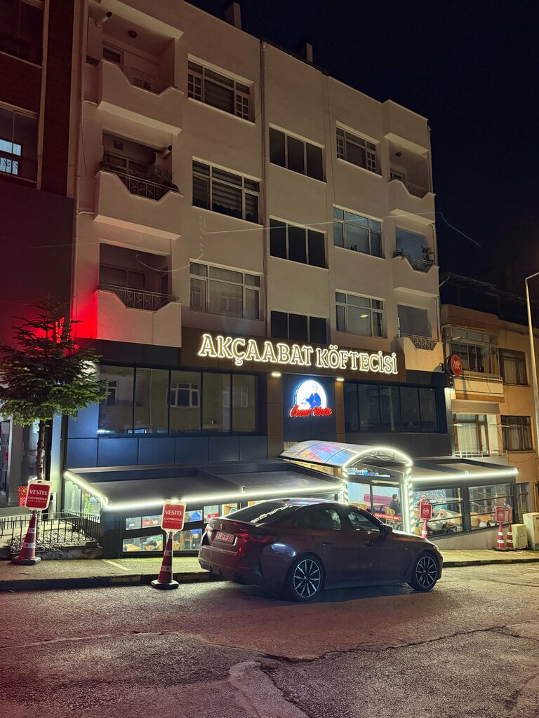 Restoran Köfteci Ömer Usta, Ortahisar, foto