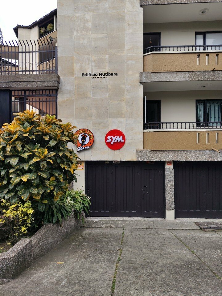 Oto kiralama Scooter team, Medellin, foto