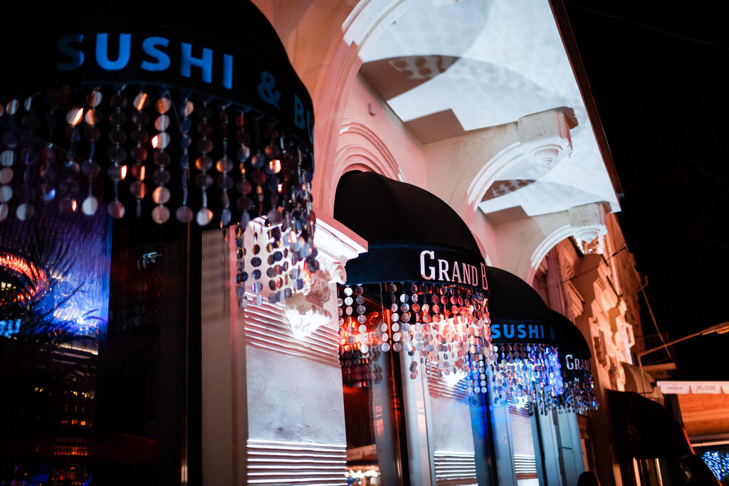 Suşi restoranı Grand Bro Bar Sushi&Burger, Simferopol (Akmescit), foto