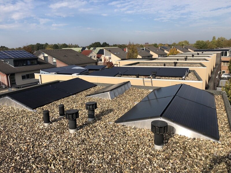 Mimari proje firmaları BiezenElektro Sun-Smart, Dünya, foto