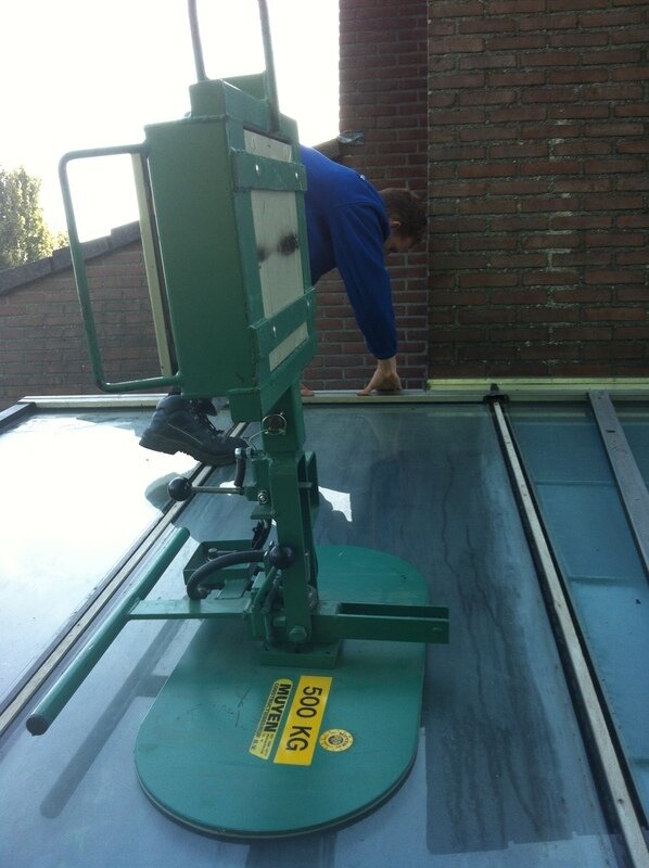 Cam ve cam ürün üreticisi Fransman Glas, Venray, foto