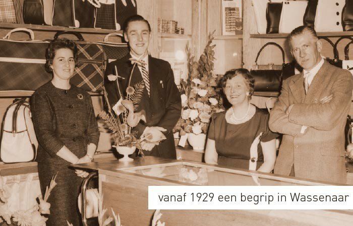 Kürk ve deri giyim mağazaları Theil Lederwarenspeciaalzaak Schoenmakerij Chris, Dünya, foto