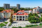 Chaika (проспект Айвазовского No:45, корп. 7), kültür ocakları  Feodosya'dan (Kefe'den)