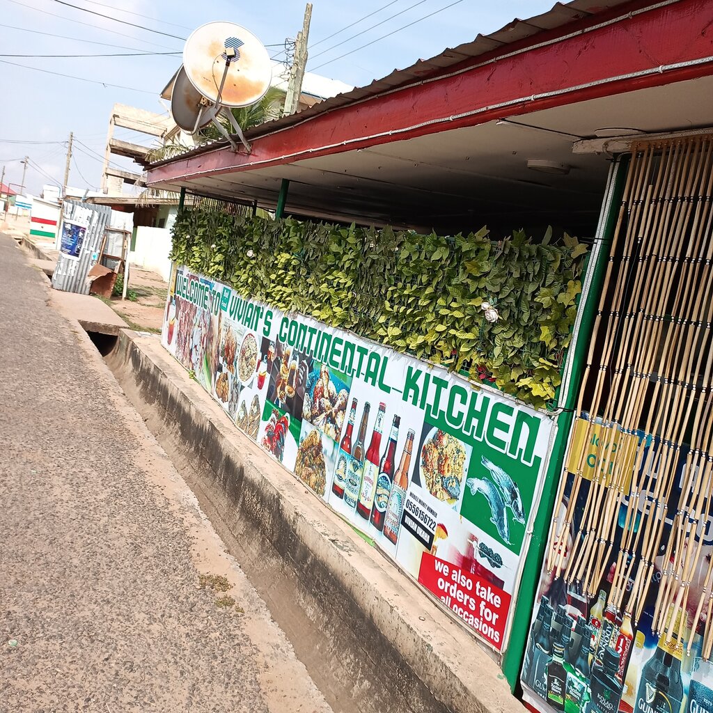 Kafe Vivian's Continental Kitchen, Dünya, foto