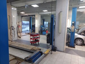 Автопрестиж (Novaya ulitsa No:3Б, Sychyovo Village), otomobil servisi  Moskova ve Moskovskaya oblastından