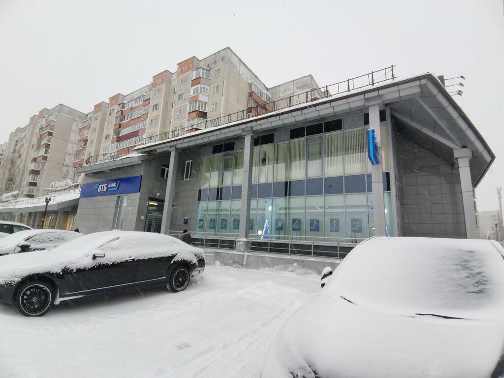 Ticaret merkezleri ВТБ Капитал Форекс, Surgut, foto