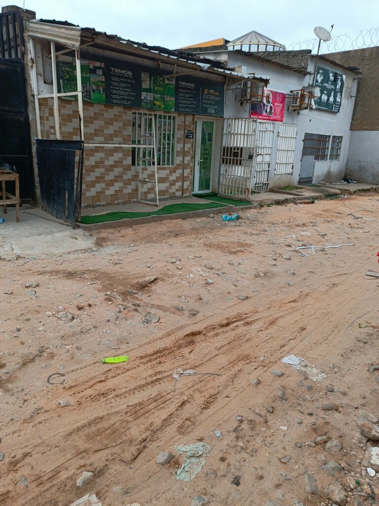 Sera ve bahçe ürünleri Afri Relva, Loanda, foto