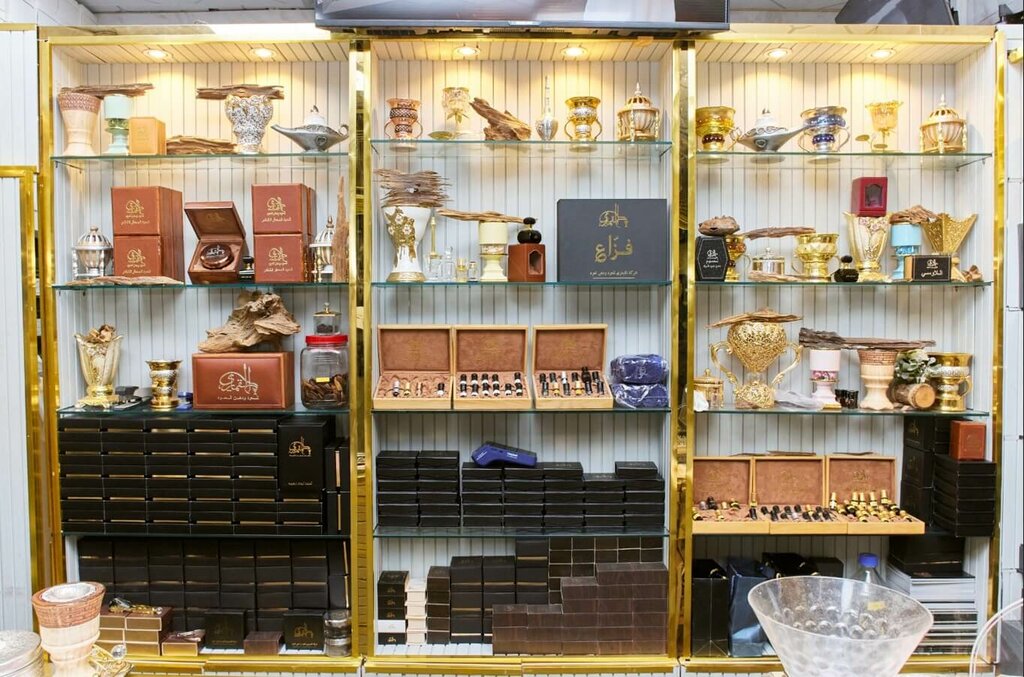 Kozmetik ve parfümeri mağazaları Al Qamari For Oud & Perfumes, Abu Dabi, foto