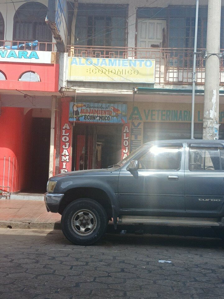Otel Alojamiento Económico, Santa‑Krus, foto