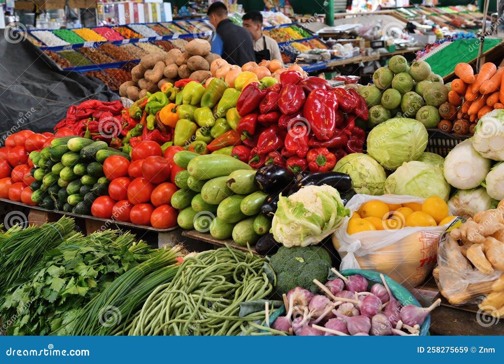 Pazarlar ve çarşılar Central Bazaar, Oş İli, foto
