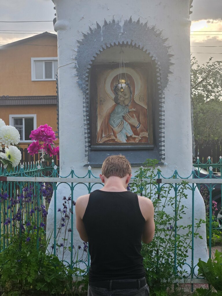 Şapel, haç anıtı Часовня, Vladimirskaya oblastı, foto