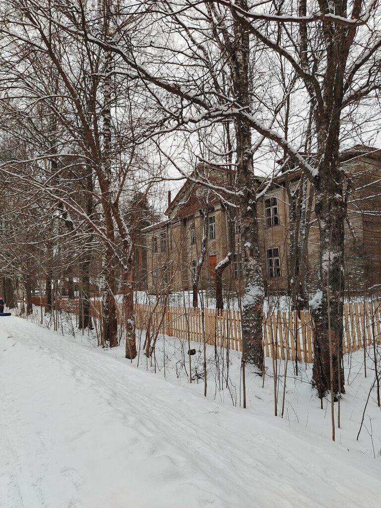 Ortaokul Желябовская школа, Vologodskaya oblastı, foto