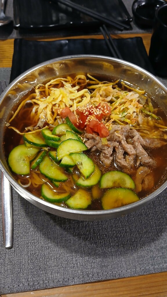 Suşi restoranı Dark Kitchen, Taşkent, foto