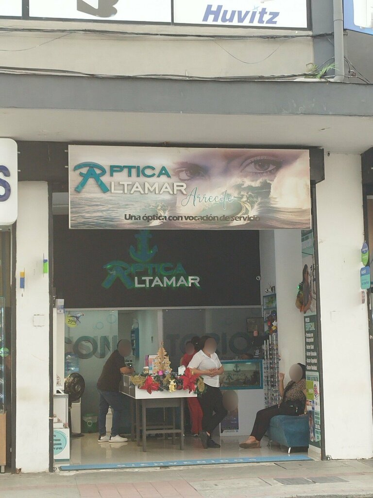 Optik Fundación Ópticas Altamar, Medellin, foto