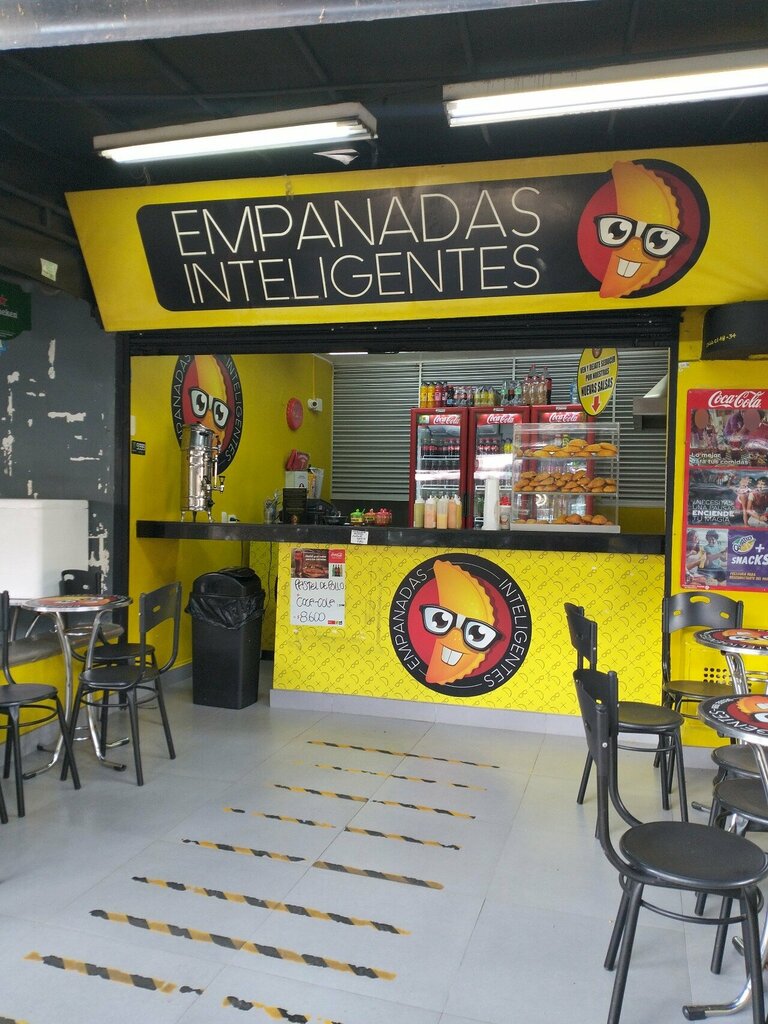 Kafe Intelligent Empanadas Colombia, Medellin, foto