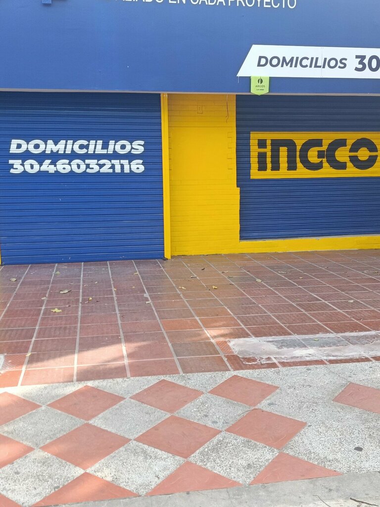 Boru tesisatı ve aksesuarları Inco, Barranquilla, foto