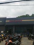 Royal Enfield Store (Antioquia, Municipio de Medellín, El Poblado, Carrera 48, 10-126), motosiklet satışı  Medellin'den