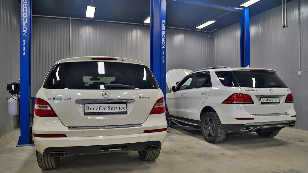 Otomobil servisi Mercedes-BenzCarService Technopark, Moskova, foto