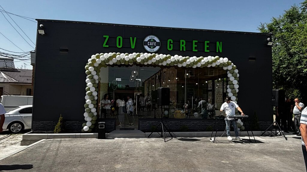 Market Zovuni, Kotayk, foto