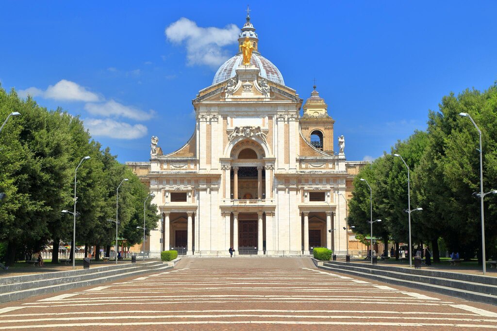 Otel Spot On 89886 Backpacker's Stay Services, Kuching, foto