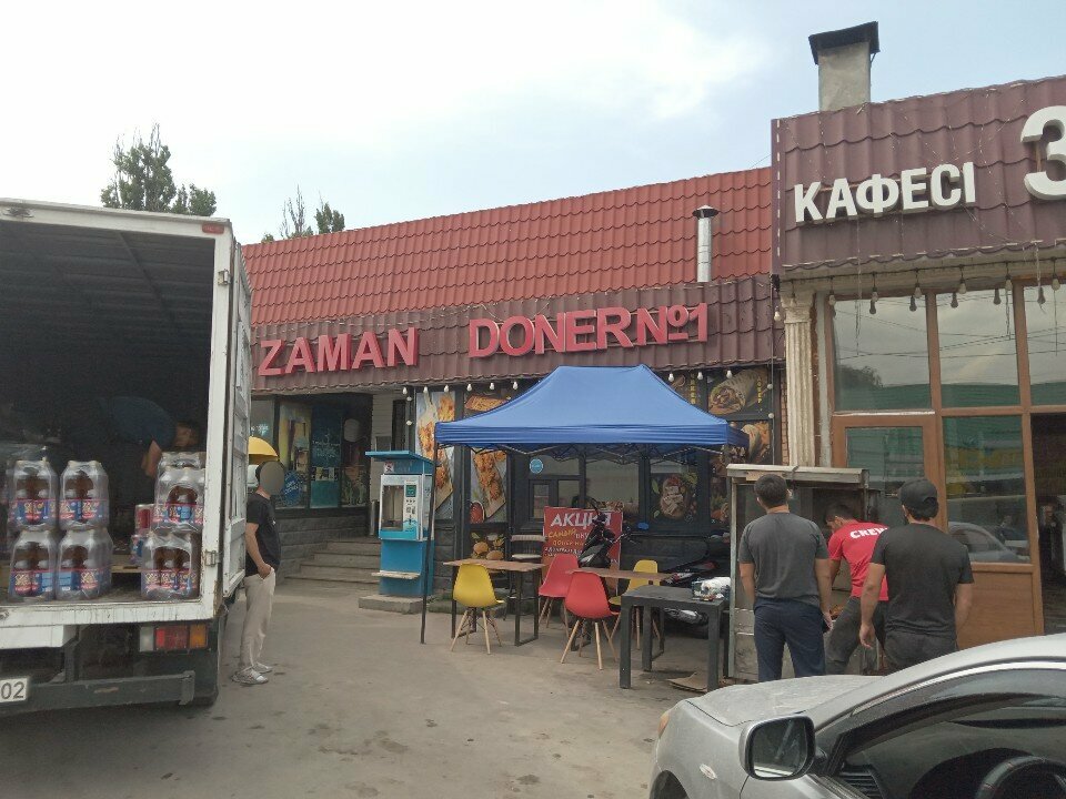 Fast food No. 1, Almatı, foto