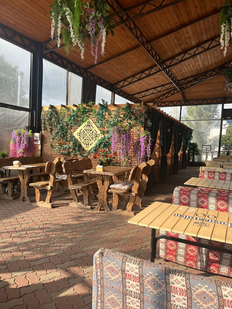 Kafe Чайхана, Krasnodarski krayı, foto