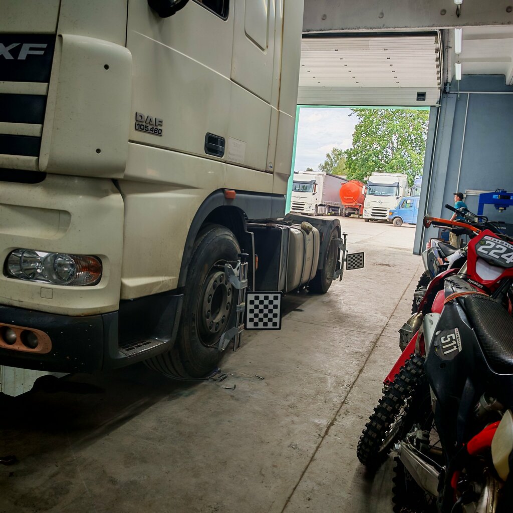 Kamyonların onarımı Vt TruckService, Vitebskaya oblastı, foto