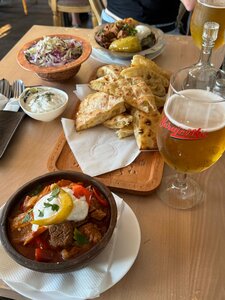 Inat kuća (Sarajevo), restoran  Saraybosna'dan