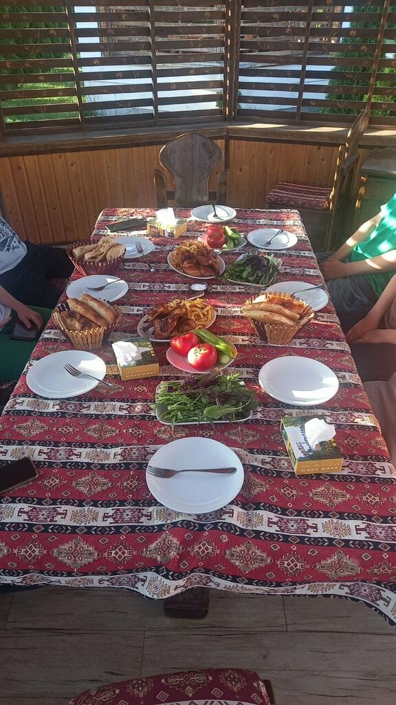 Restoran Old Parvana, Abovyan, foto