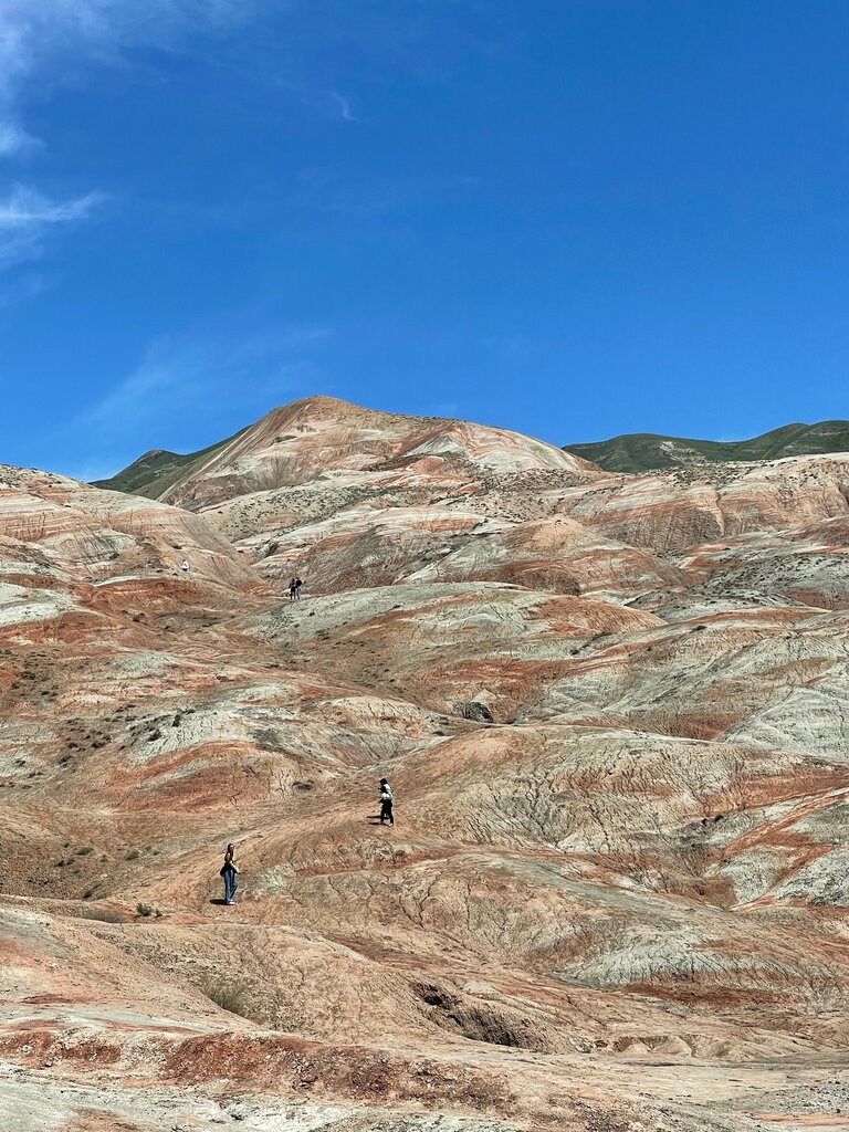 Doğa Qırmızı dağlar, Hızı Rayonu, foto