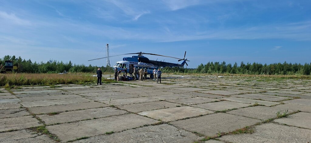 Helikopter pisti вертолетная площадка Окуневка, Usinsk, foto