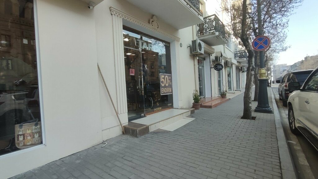 Giyim mağazası Tardini, Bakü, foto