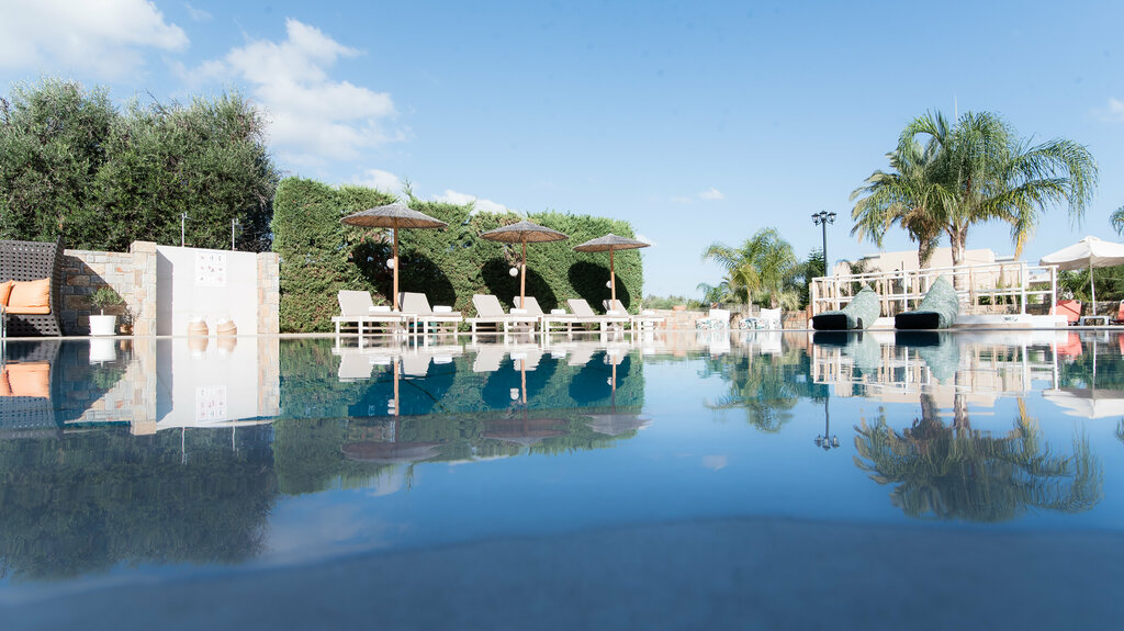 Otel Mirage Studios, Dünya, foto